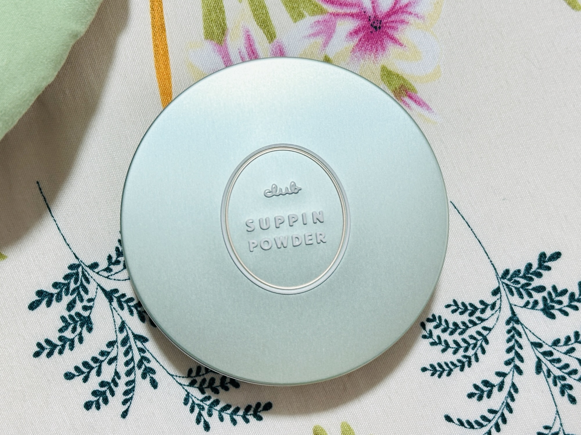 Review: Club Suppin Skincare Powder C – Face Powder You Can Put On ...